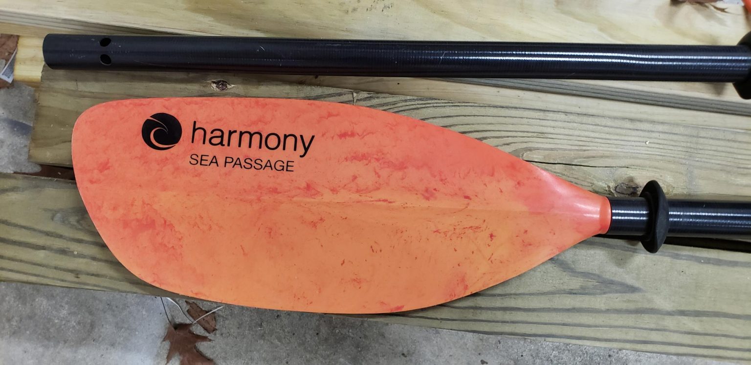 How to Choose a Kayak Paddle for Fishing - BassGrab